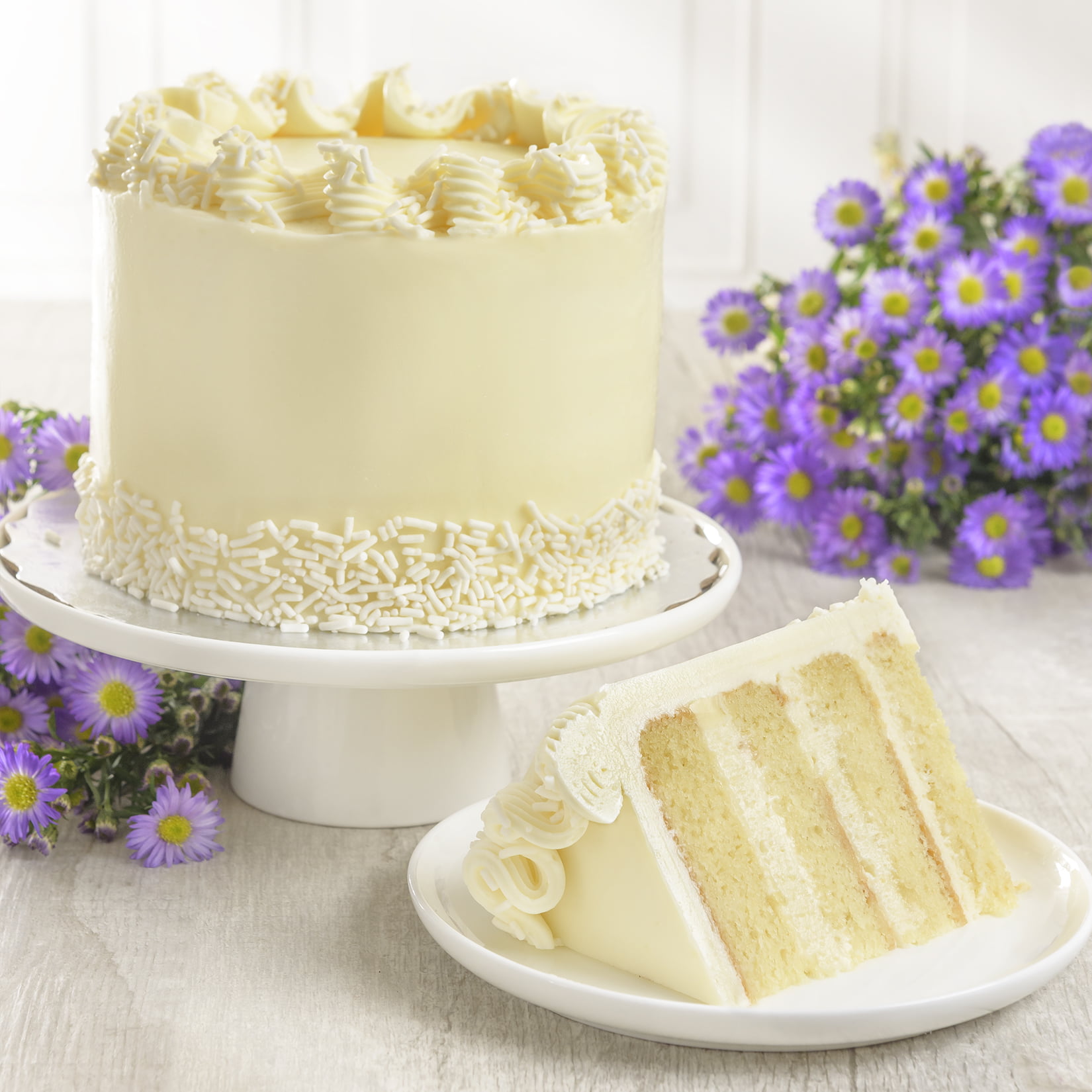 Butter wedding cake | Honestweddingadvice.com